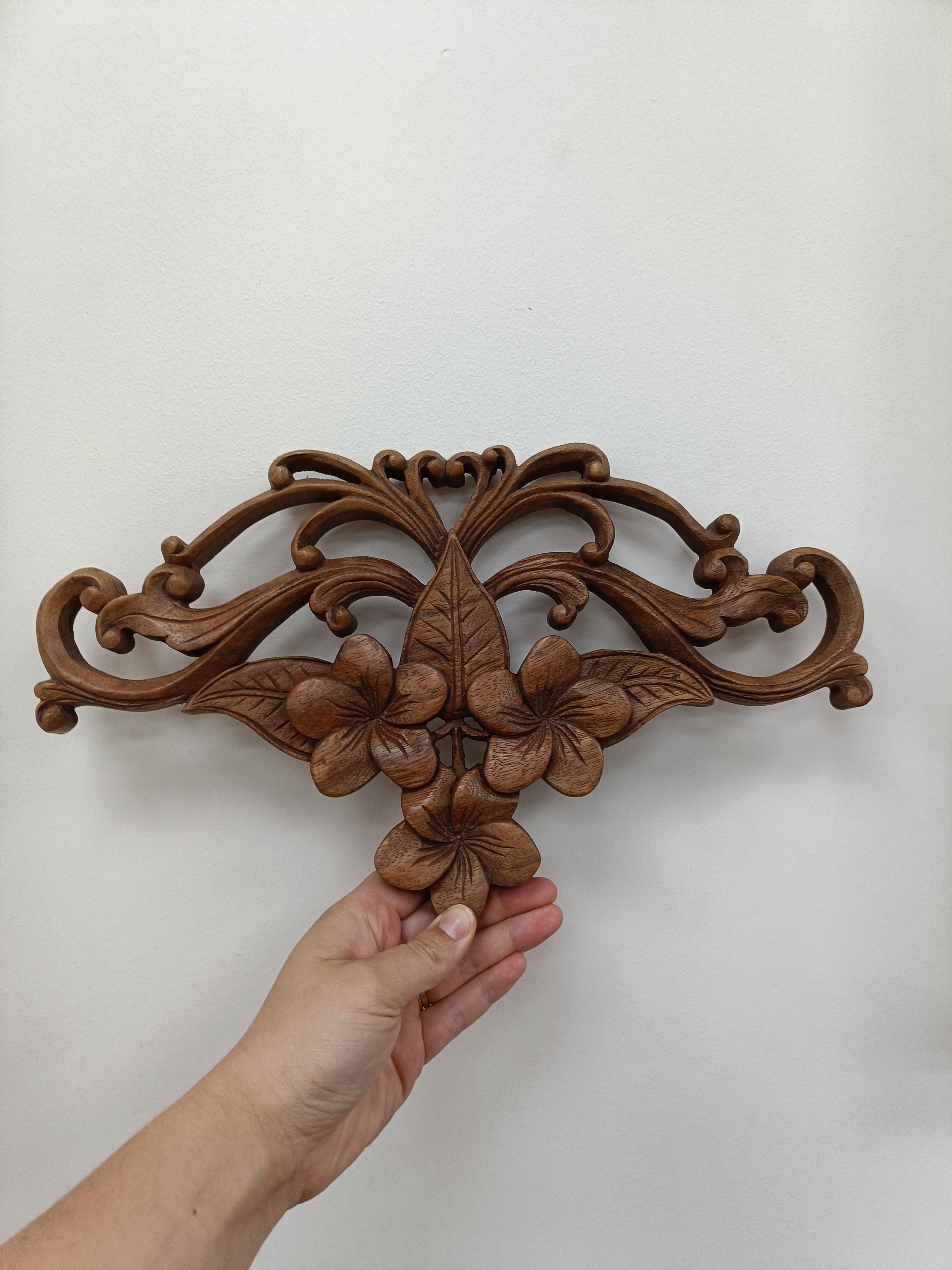 Hibiscus Carving – eKo NZ